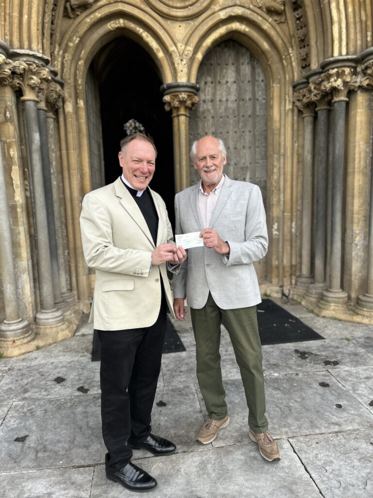 Mendip Classic Cars Raise Hundreds in Aid of Cathedral - Wells Cathedral