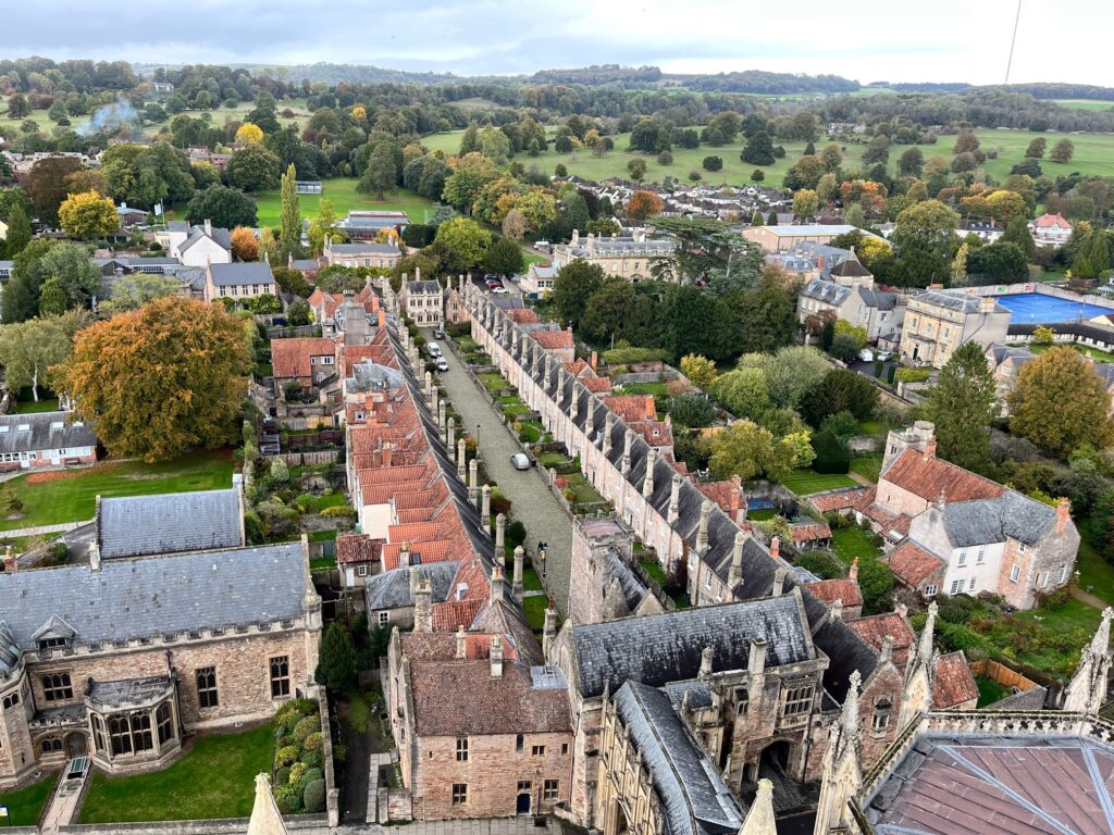 Vicars' Close and Treasury Block Tours - Wells Cathedral